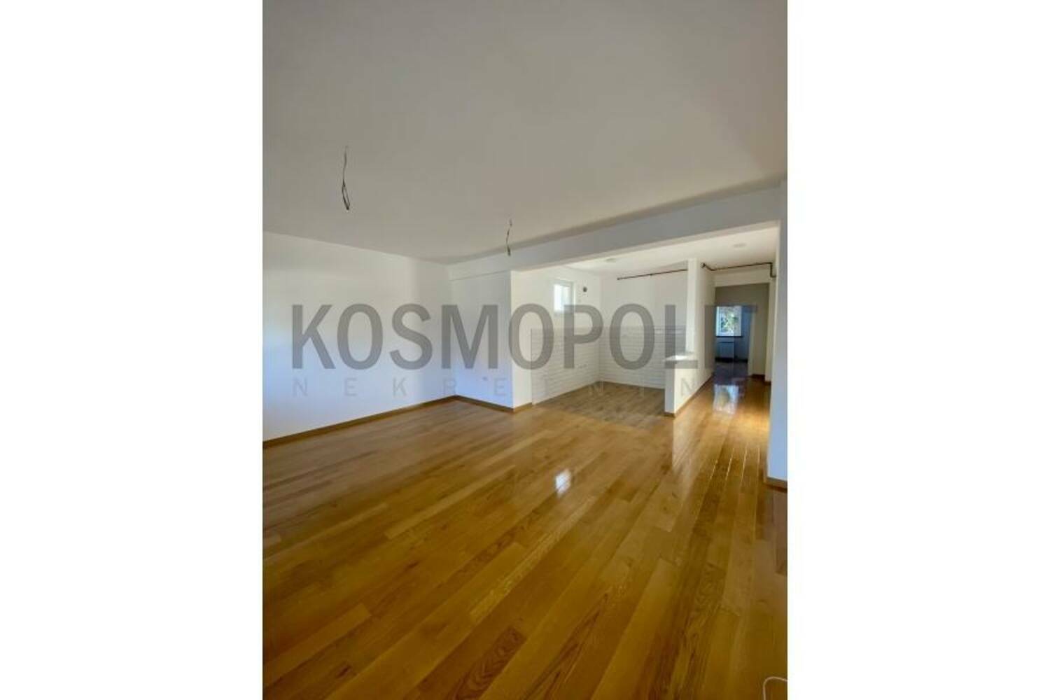 Gradska lokacija, Tesla, Čumićeva, 3.0, 77m2, 130900 EUR