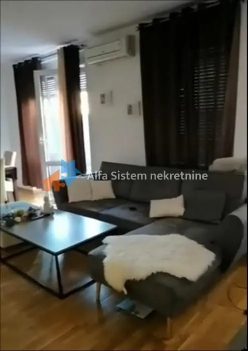 Izdavanje, dvosoban stan, 90m2, Novi Beograd Blok 19, Novi Beograd, Beograd