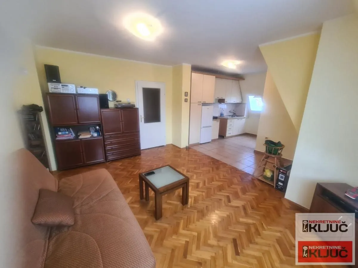 Prodaja, dvosoban stan, 61m2, Novo naselje, Novi Sad