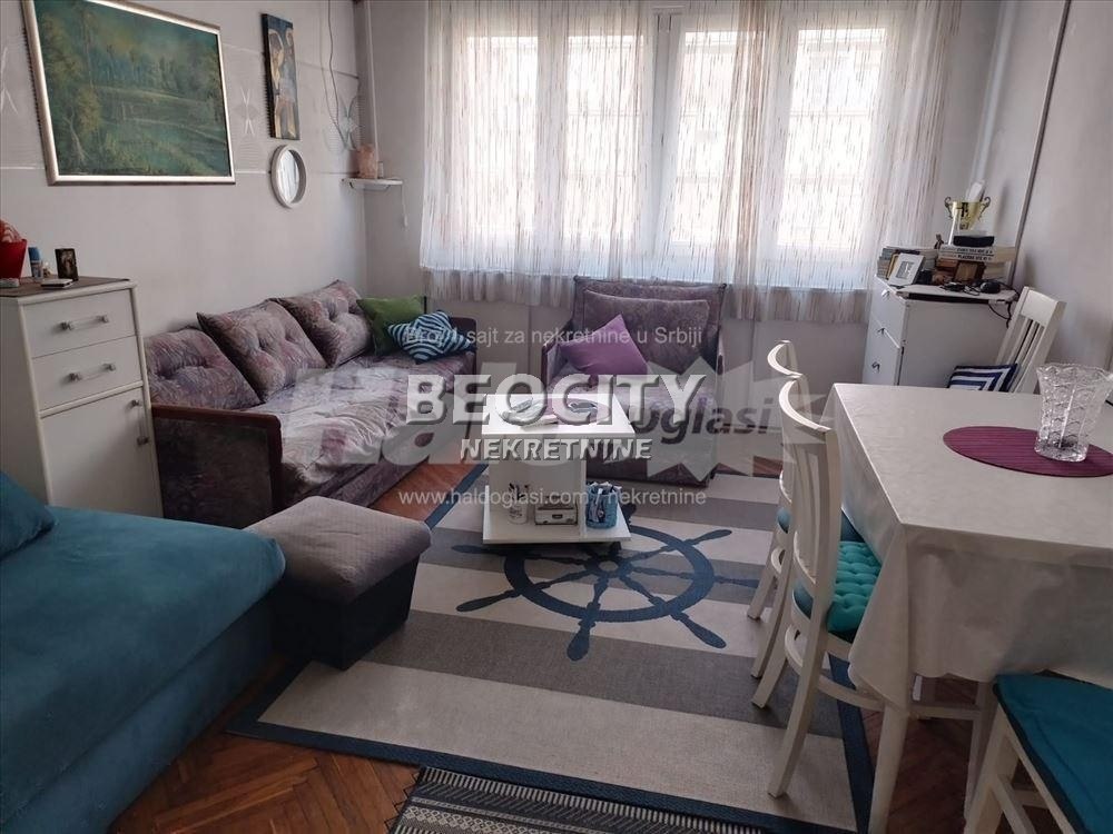 Dvosoban stan, 34 m2, Centar, Kraljice Natalije ID: 113540