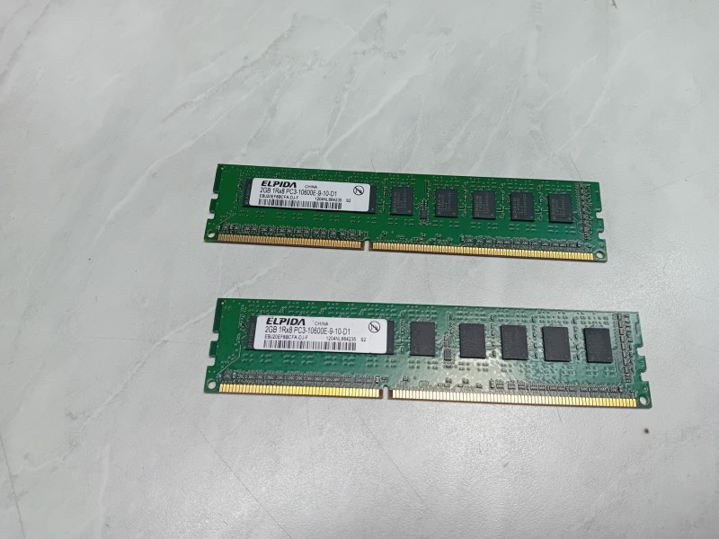 2x2 gb ddr3 1333 elpida ispravne