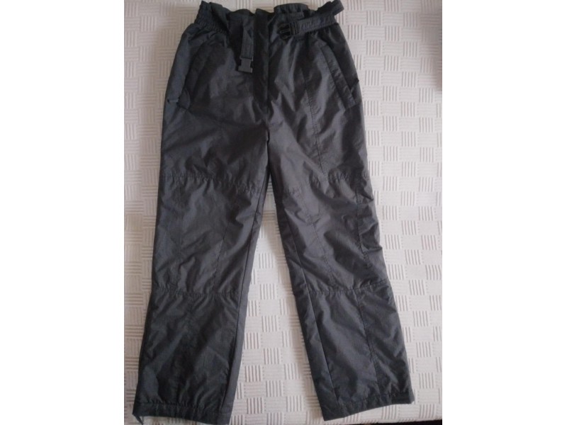 TCM SKI PANTALONE KAO NOVE VEL L