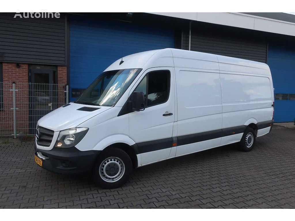 Prodaje se Mercedes-Benz Sprinter minibus furgon na aukciji