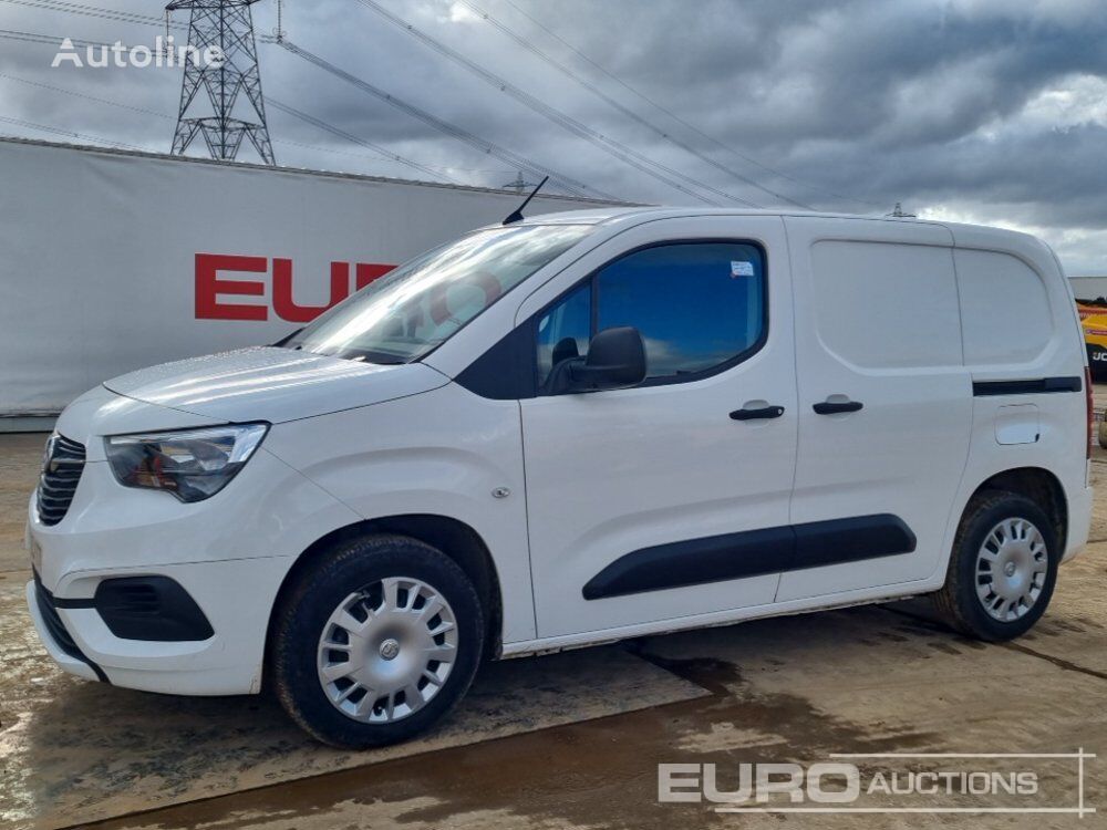 Prodaje se Vauxhall Combo laki furgon na aukciji