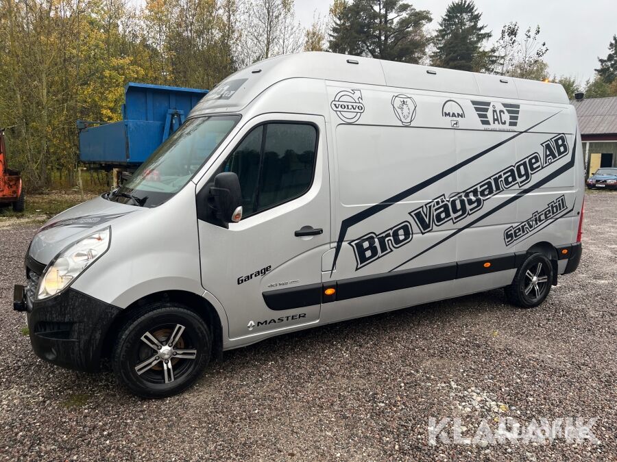 Prodaje se Renault Master minibus furgon na aukciji