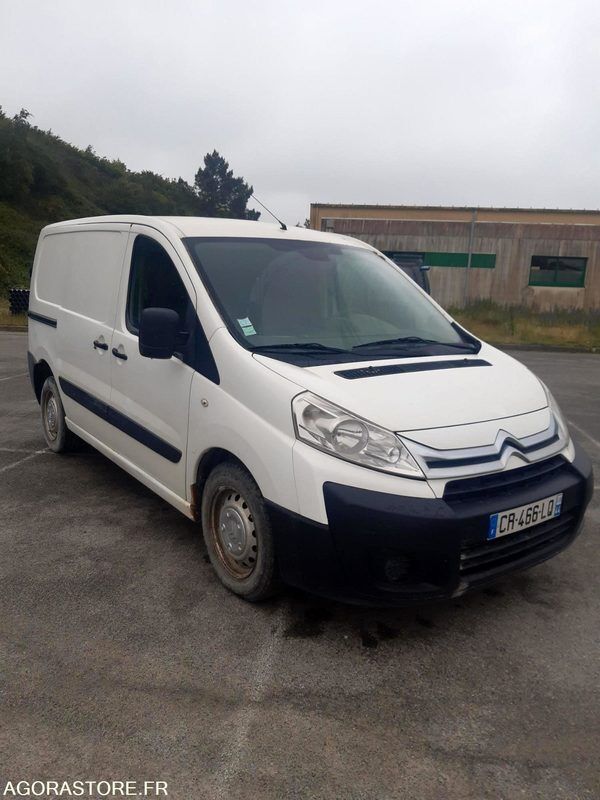 Prodaje se Citroen JUMPY minibus furgon na aukciji