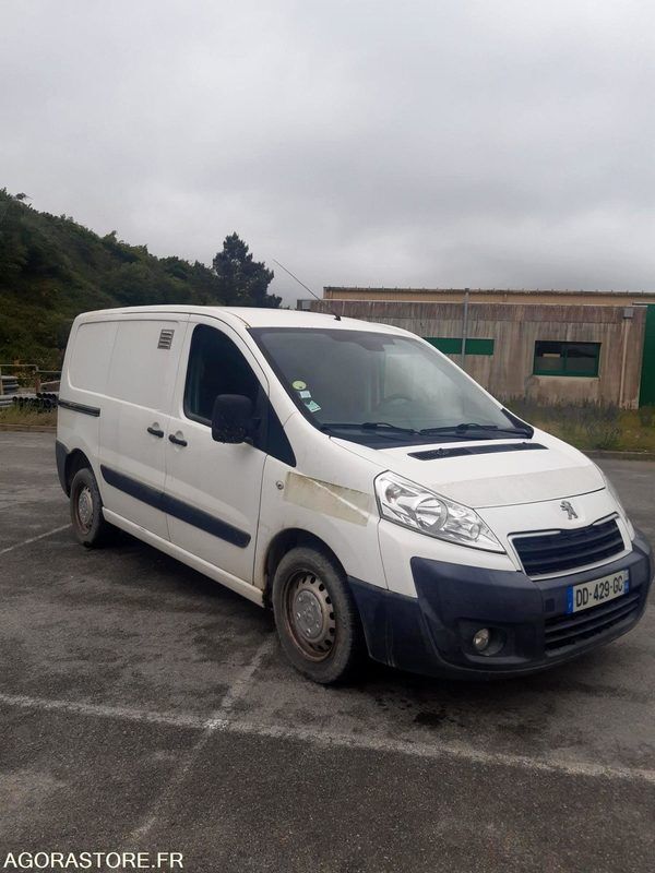 Prodaje se Peugeot EXPERT minibus furgon na aukciji