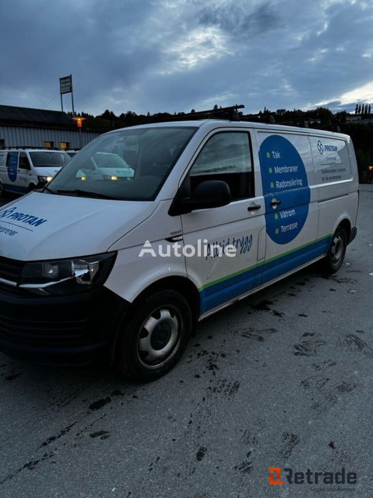 Prodaje se Volkswagen Transporter minibus furgon na aukciji