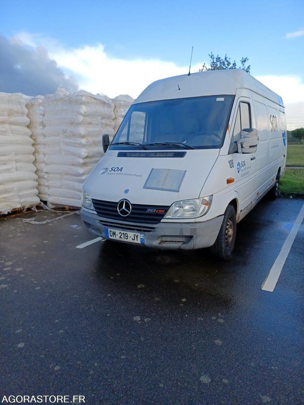 Prodaje se Mercedes-Benz SPRINTER minibus furgon na aukciji