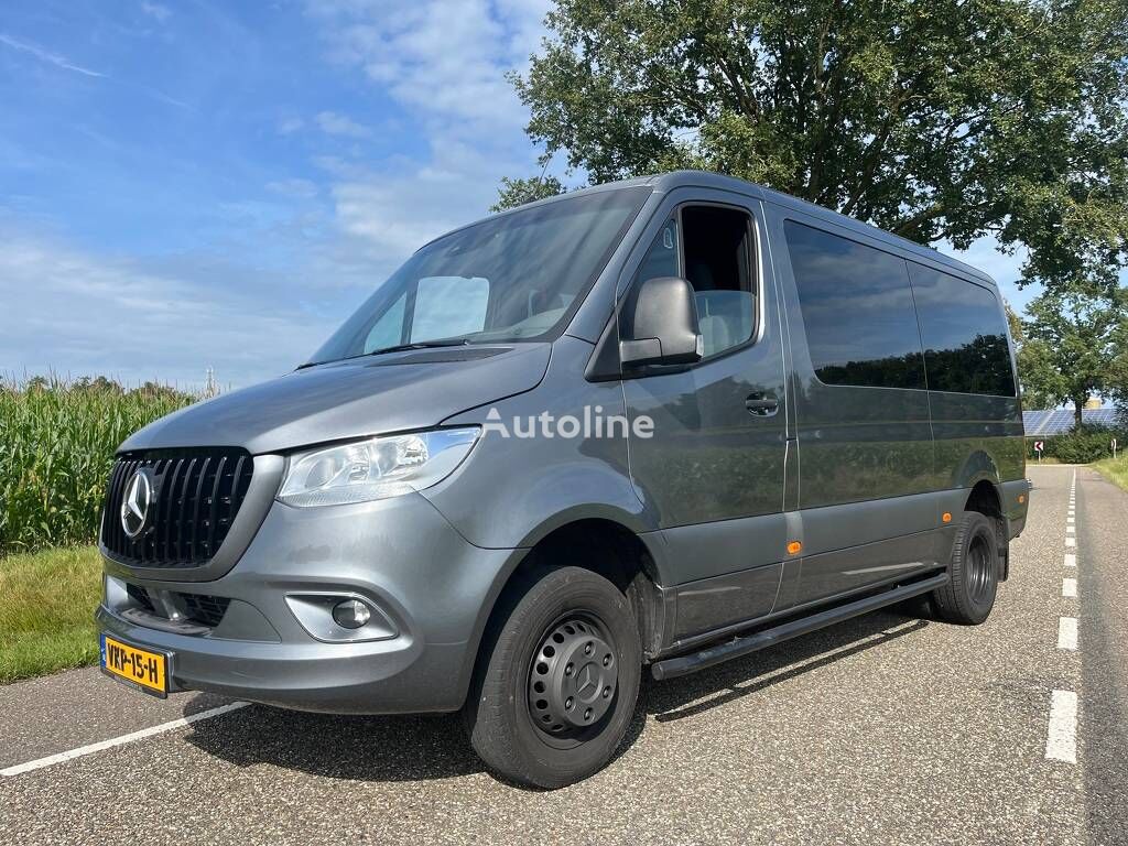 Prodaje se Mercedes-Benz Sprinter minibus furgon na aukciji