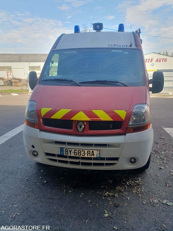 Prodaje se Renault MASTER minibus furgon na aukciji