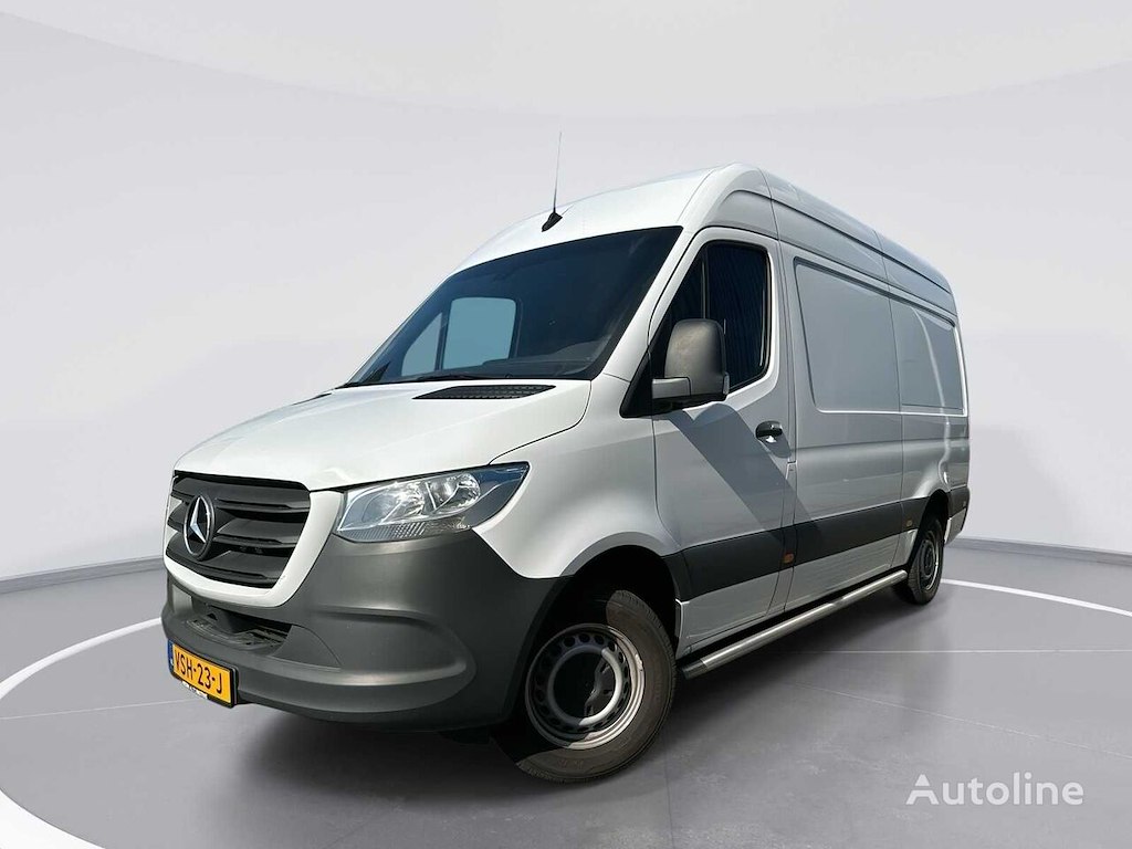 Prodaje se Mercedes-Benz Sprinter minibus furgon na aukciji