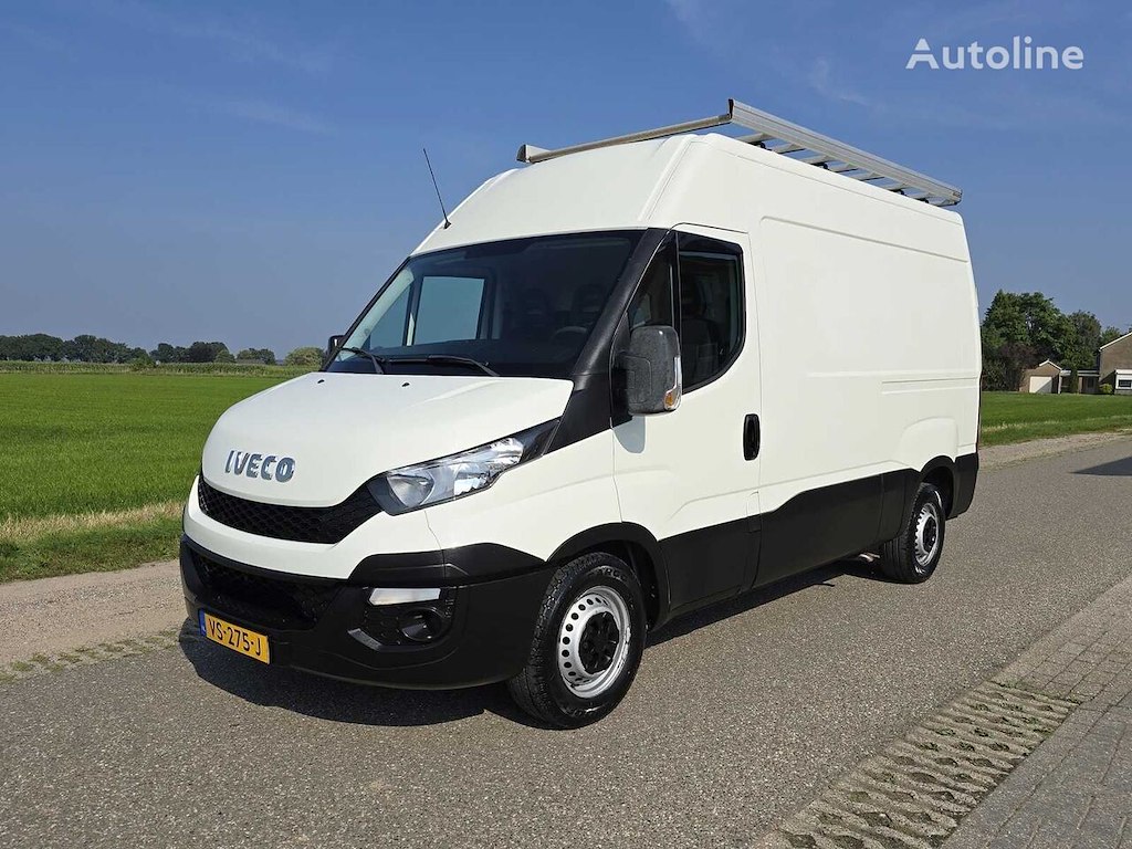 Prodaje se IVECO Daily minibus furgon na aukciji