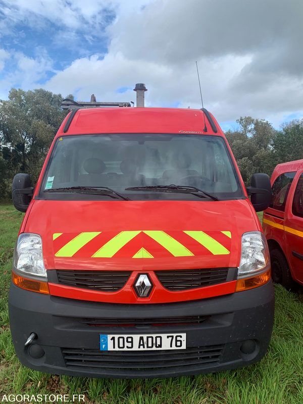 Prodaje se Renault MASTER minibus furgon na aukciji