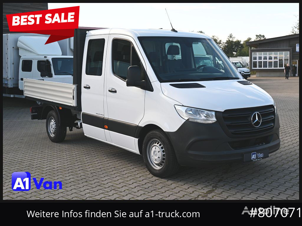 Mercedes-Benz Sprinter 217 kamion s ravnom platformom < 3.5t