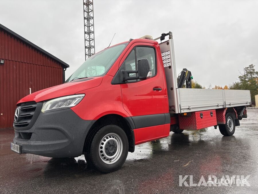 Prodaje se Mercedes-Benz Sprinter kamion s ravnom platformom < 3.5t na aukciji