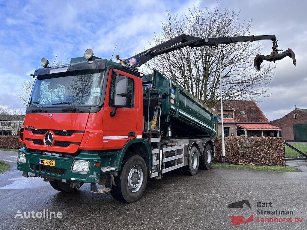 Mercedes-Benz ACTROS 3344 AK WS 6X6/4 Euro 5 met 2 zijden kipper en HMF 1643 Z kiper