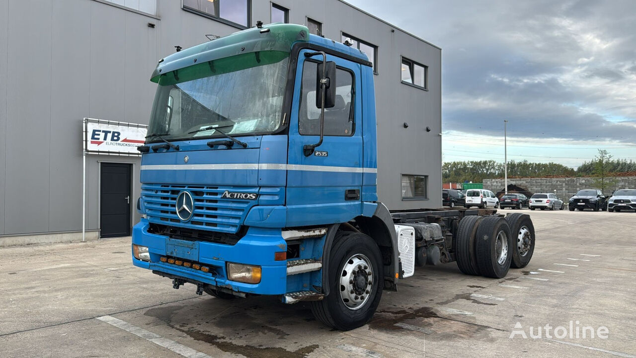 Mercedes-Benz Actros 2540 (DEVANT LAMES / GRAND PONT / MP1 / 8 ROUES) kamion šasija