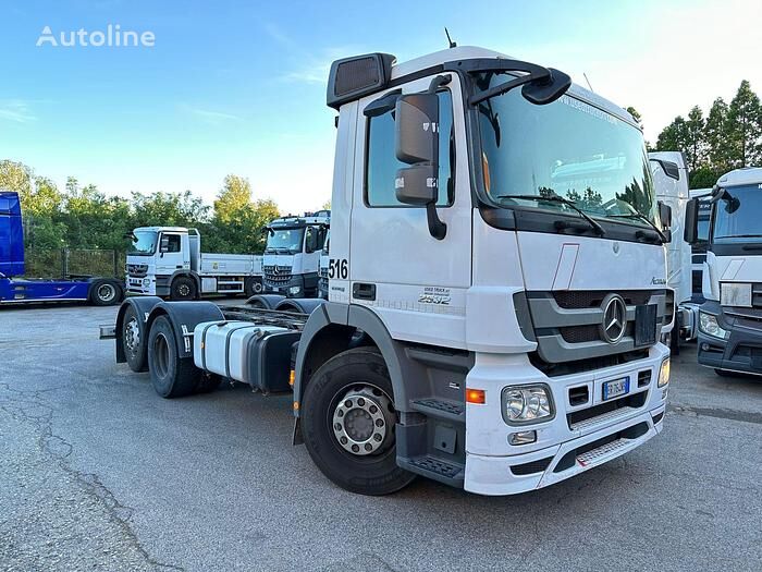 Mercedes-Benz ACTROS 2532 kamion šasija