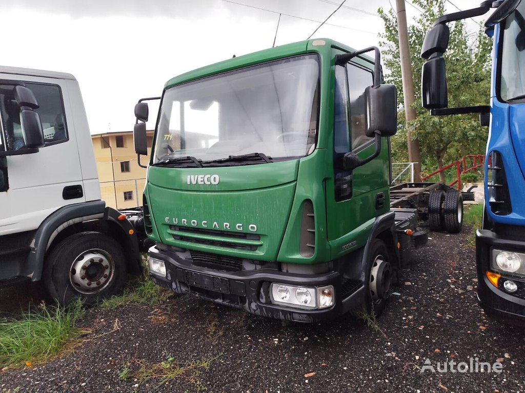 IVECO EuroCargo 100E18 kamion šasija