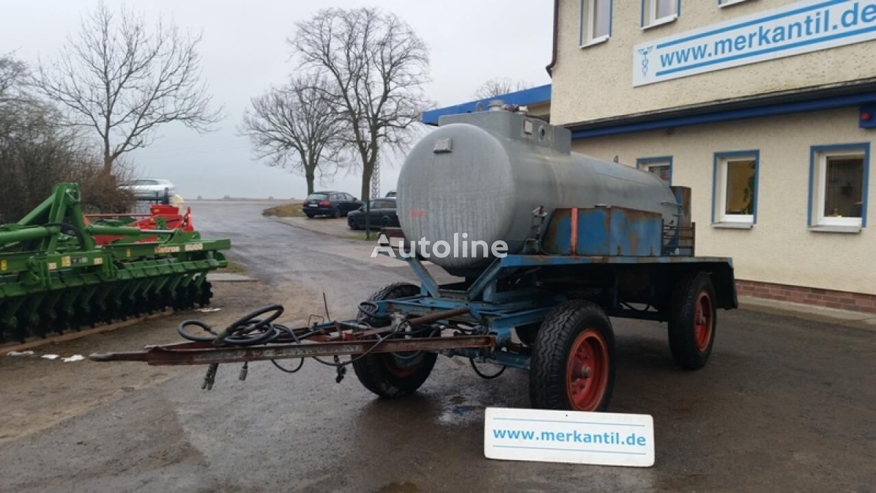 Fortschritt 2700 Liter Tankanhänger / Wasserwagen prikolica autocisterna