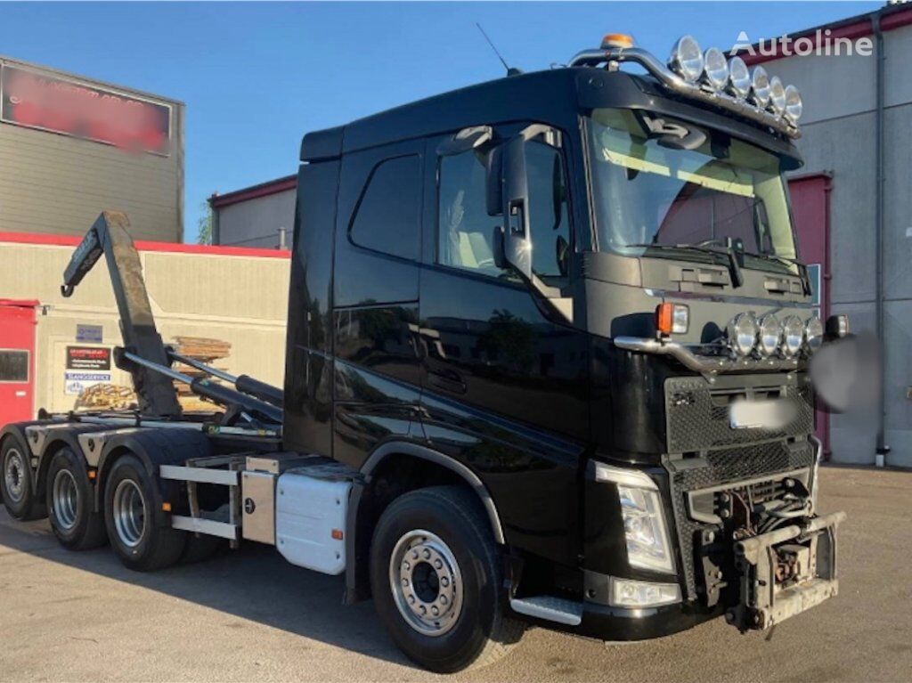 Prodaje se Volvo FH 540 rol kiper sa kukom na aukciji