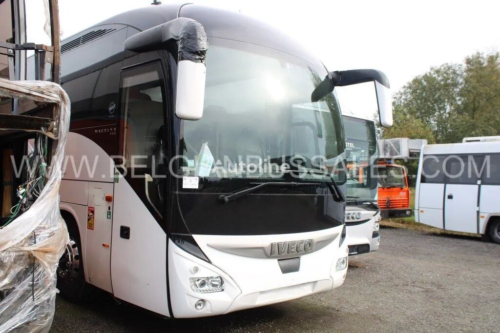 IVECO Magelys / Full option / Firedamage turistički autobus nakon udesa