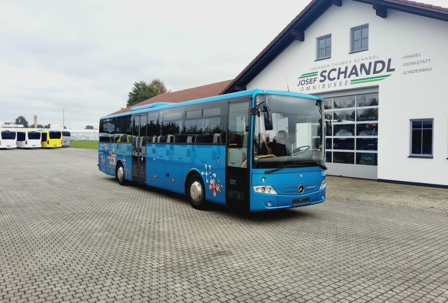 Mercedes-Benz O 560 Intouro turistički autobus