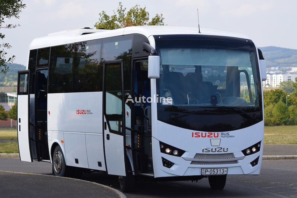 Novi Isuzu Novo Ultra EURO VI turistički autobus