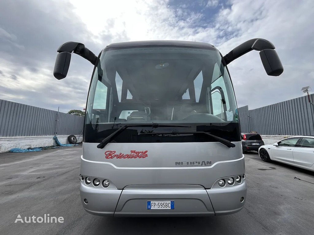 Prodaje se Neoplan Tourliner turistički autobus na aukciji