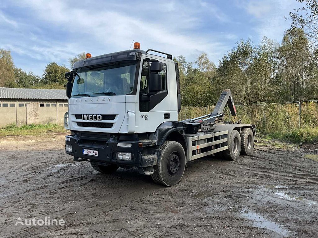 Prodaje se IVECO Trakker 410 E5 rol kiper sa kukom na aukciji