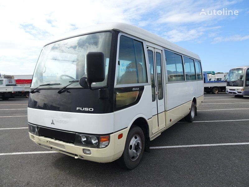 Mitsubishi ROSA prigradski autobus