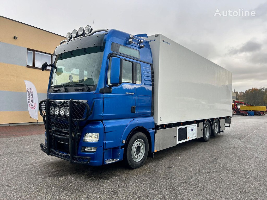 MAN TGX 26.500 6X2*4 EURO6 + RETARDER + CARRIER kamion hladnjača