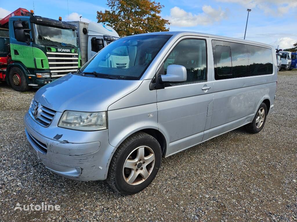 Volkswagen Caravelle 2,5 TDi 130 Comfortline 9prs 4d putnički minibus