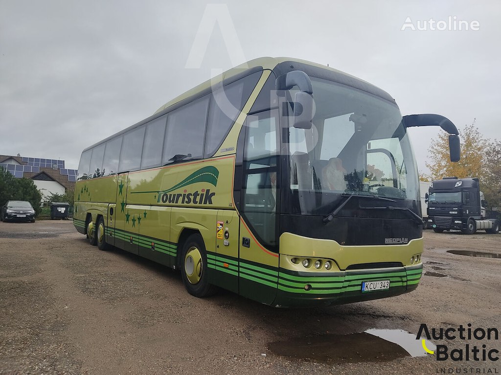 Prodaje se Neoplan N2216/3 SHDC putnički minibus na aukciji