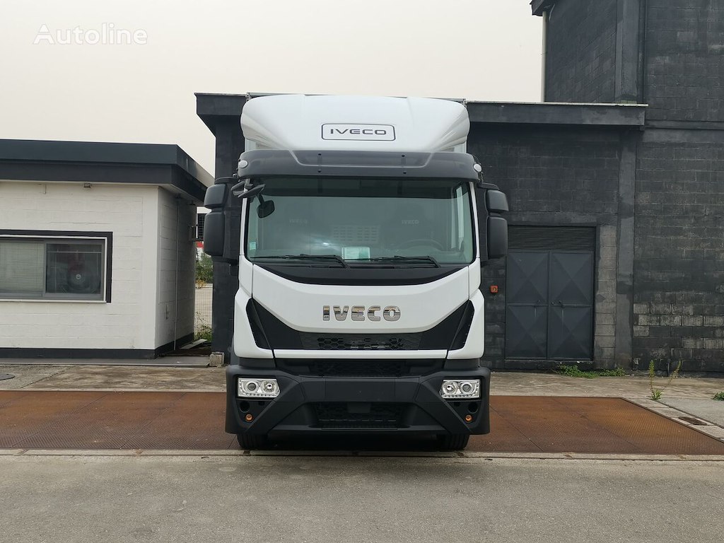 IVECO 120 E 22 kamion sa klizna zavesa cerada