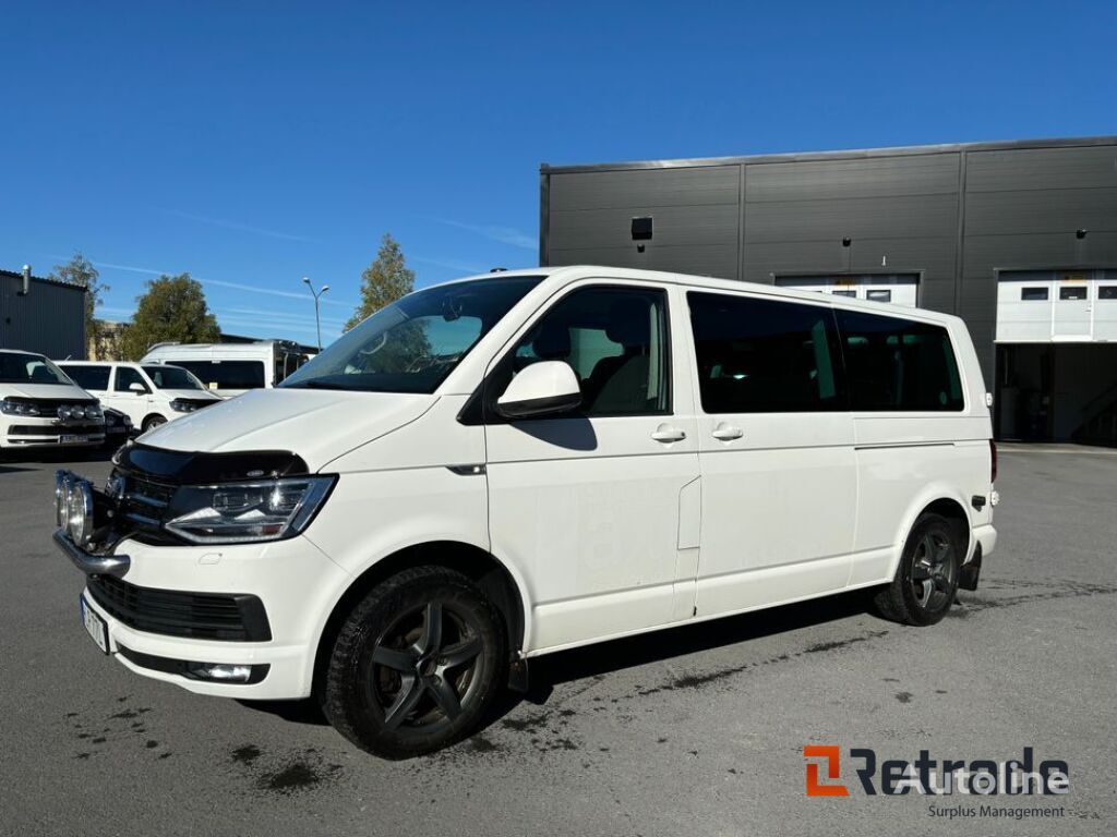 Prodaje se Volkswagen Caravelle putnički minibus na aukciji