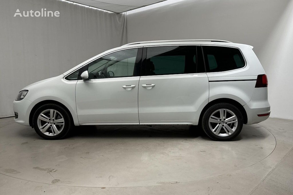 Prodaje se Volkswagen Sharan minivan na aukciji