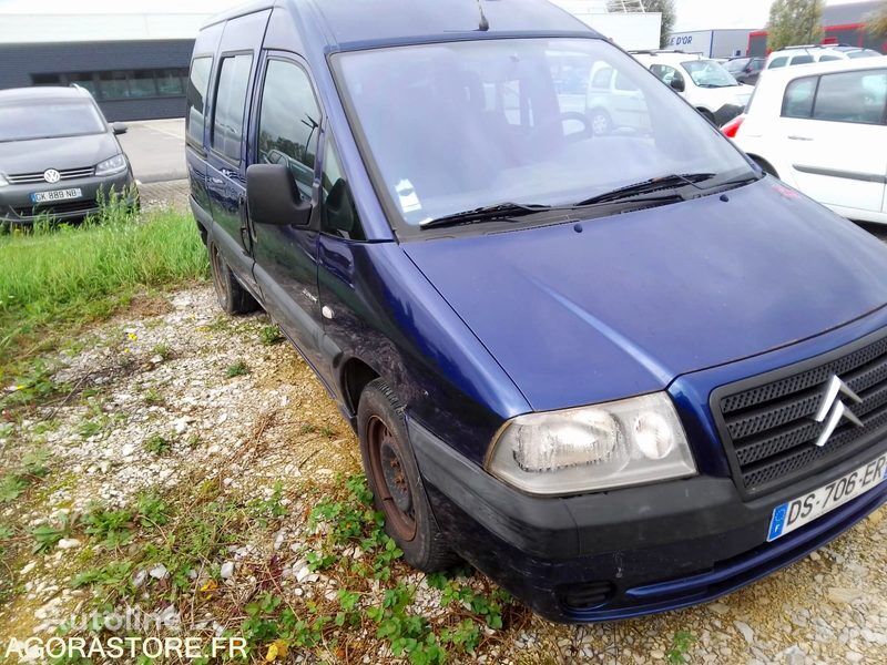 Prodaje se Citroen JUMPY minivan na aukciji