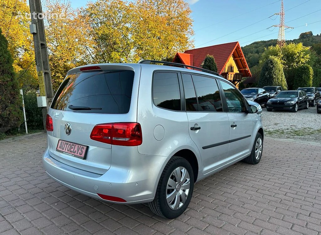 Volkswagen Touran minivan