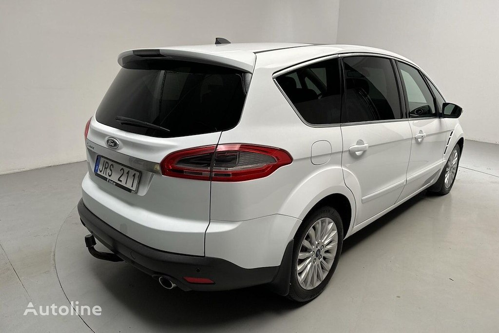 Prodaje se Ford S-MAX minivan na aukciji