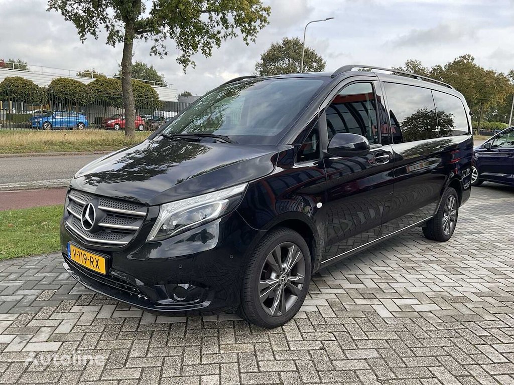 Prodaje se Mercedes-Benz Vito minivan na aukciji