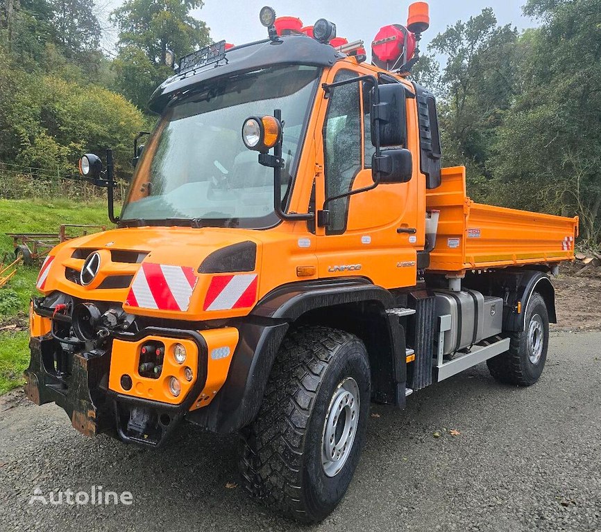 Mercedes-Benz Unimog U 530 univerzalna komunalna mašina