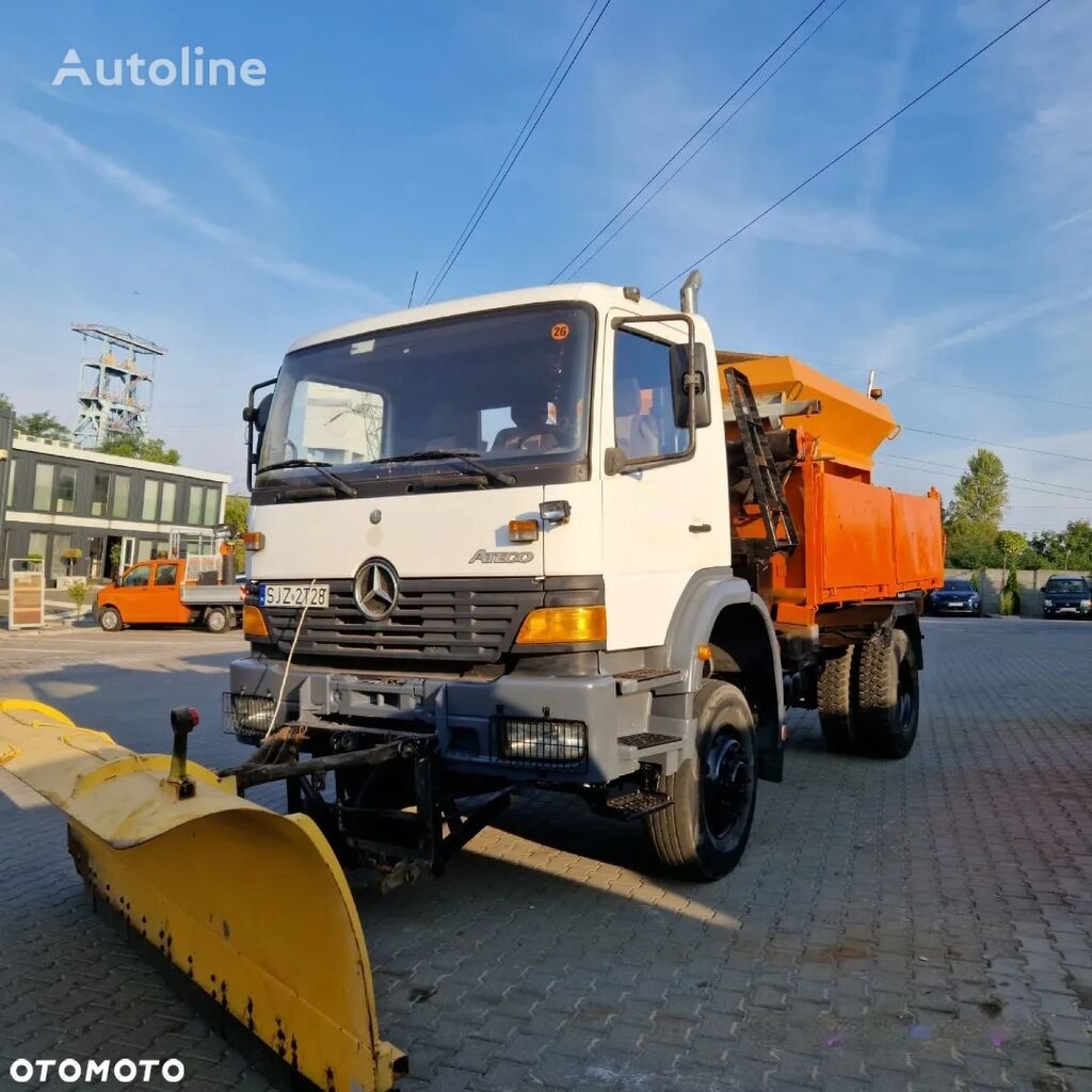 Mercedes-Benz Atego rasipač peska