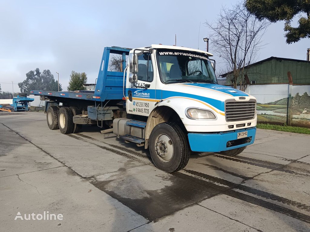 Freightliner M2 106 šlep auto