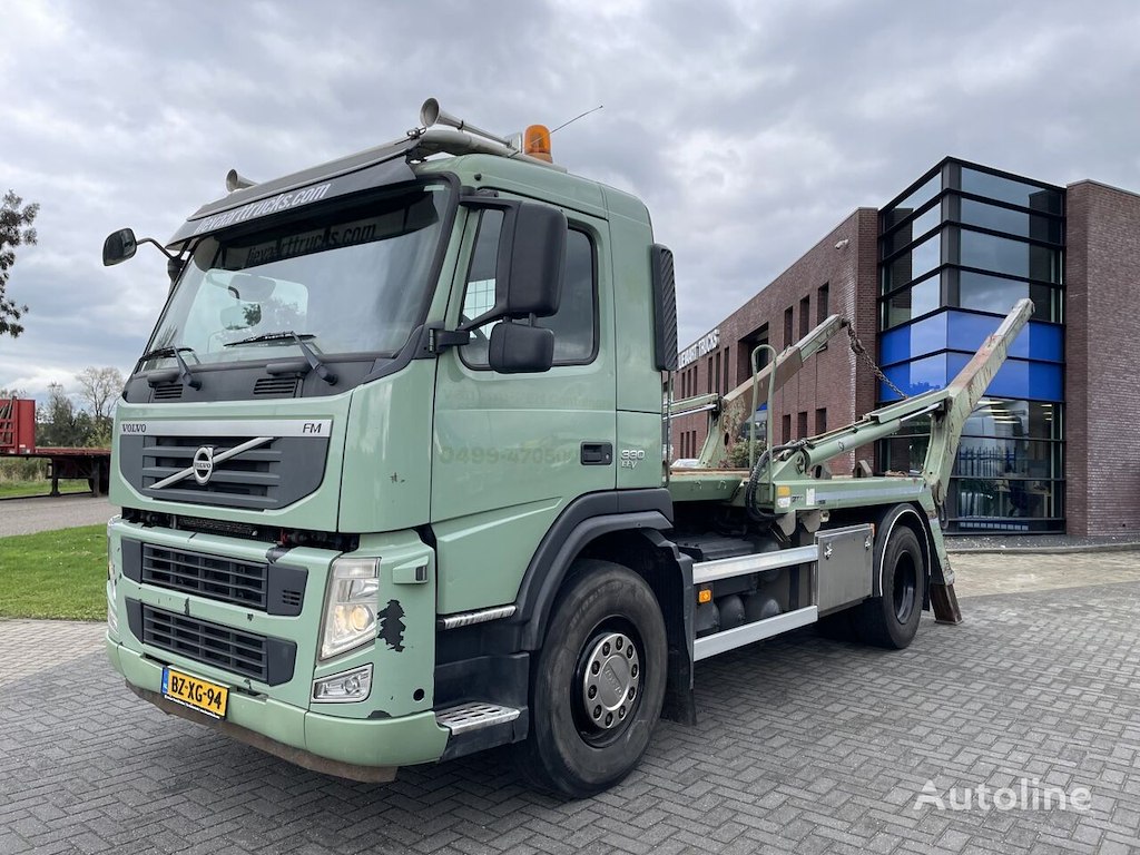 Volvo FM 330 EEV 4X2 kamion autopodizač kontejnera