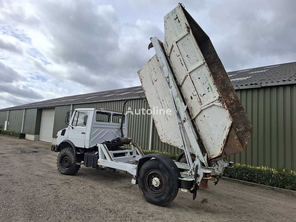 Prodaje se Mercedes-Benz Unimog 1200 podizač kontejnera na aukciji