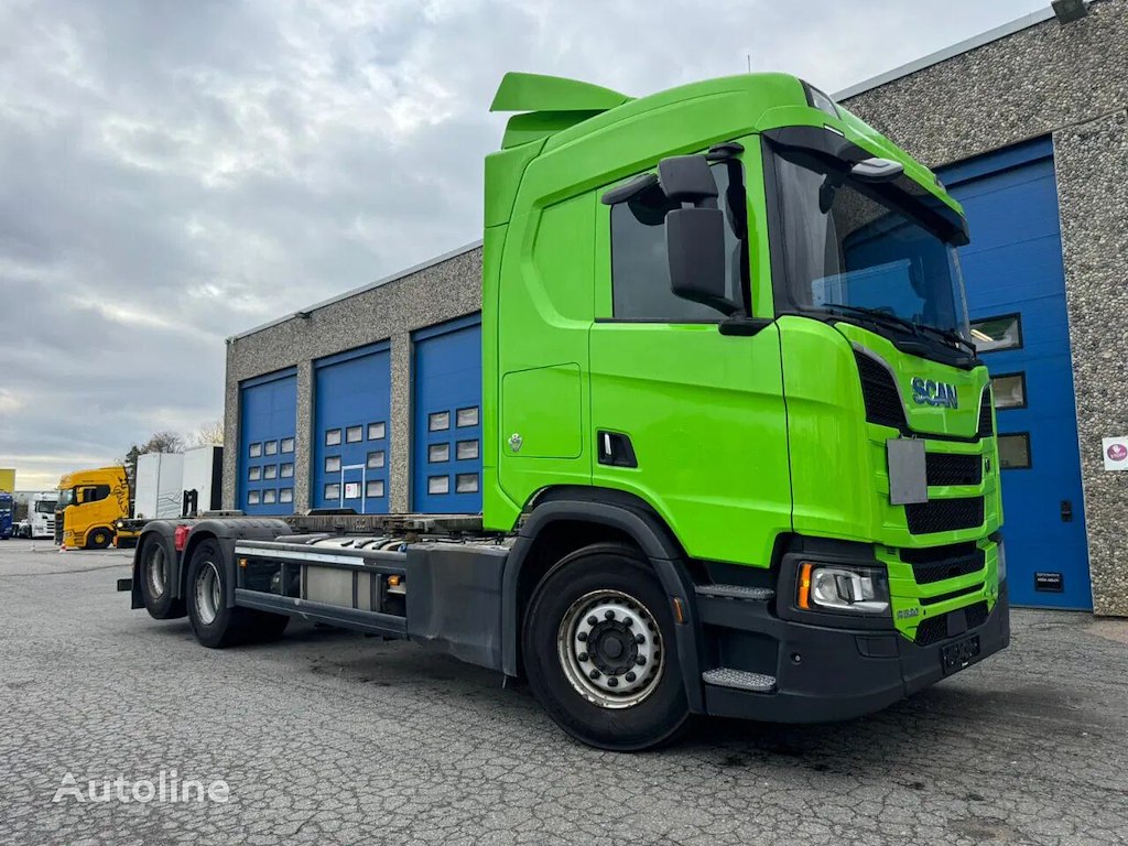 Scania R520 V8 6x2 - BDF - Retarder - Full air - 4.95 WB vozilo za prevoz kontejnera