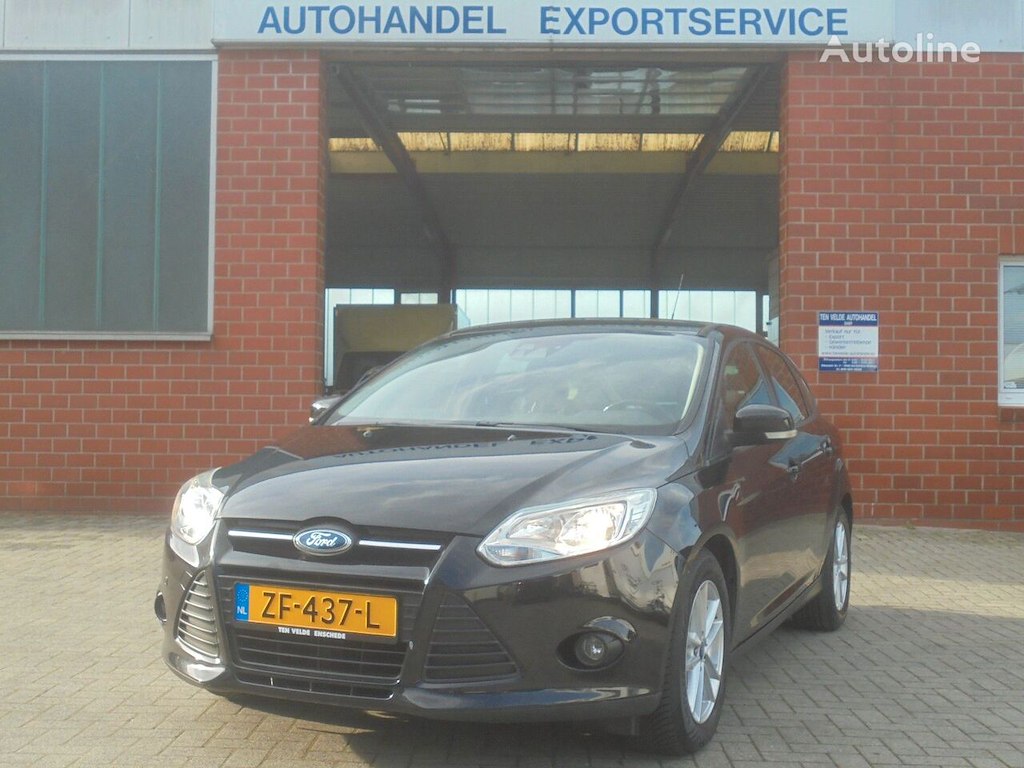 Ford Focus Sync Edition Titanium hečbek