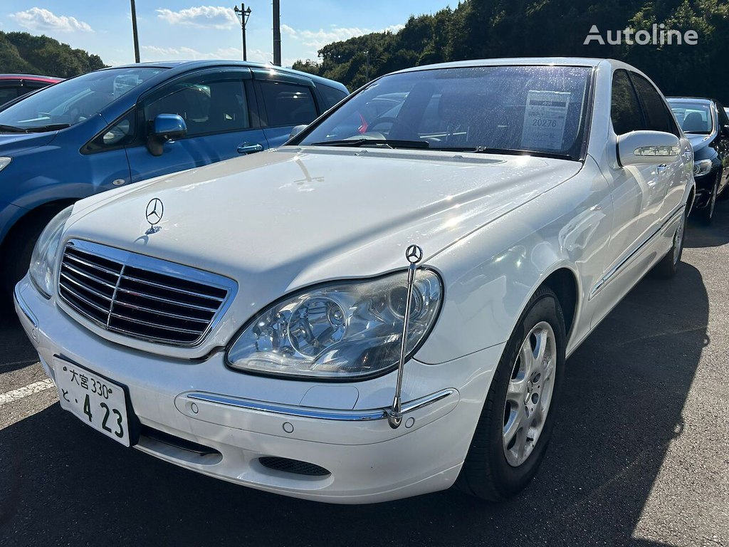 Mercedes-Benz S500L sedan